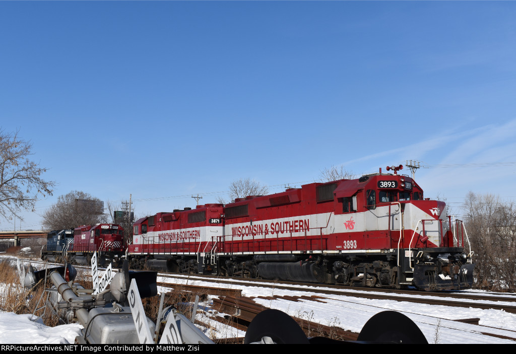 WAMX 3893 3871 HLCX 6337 6328